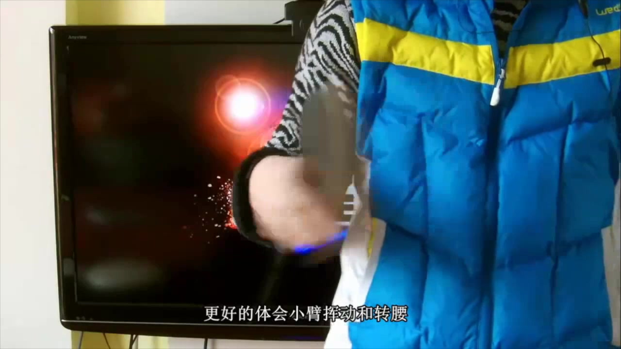 尽管横拍有多种握法,练到最后,专业运动员大多趋近于这种握拍