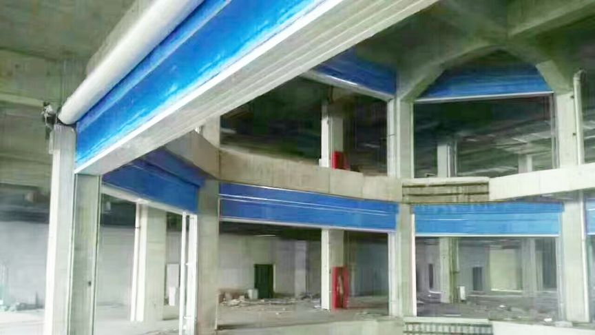 双轨双帘、折叠提升式、侧移式、水平式、水雾式特级防火卷帘