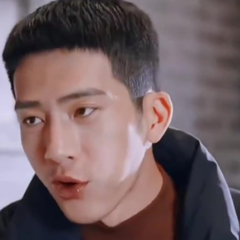 小说里才有这样的男朋友,所以的细节都不会忘记,从始至终只爱一人