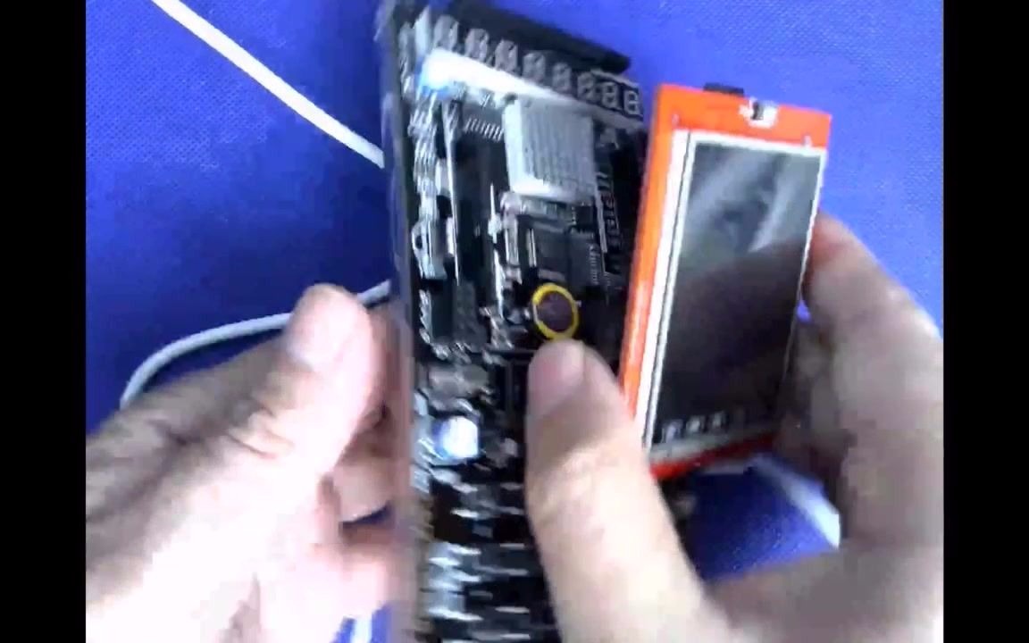 尝鲜STC16位单片机开发板(STC16F40K128)