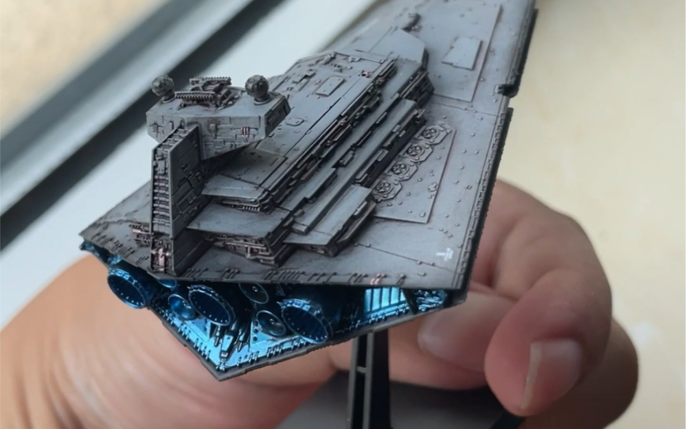 万代星球大战系列的歼星舰,开模精度确实牛啊