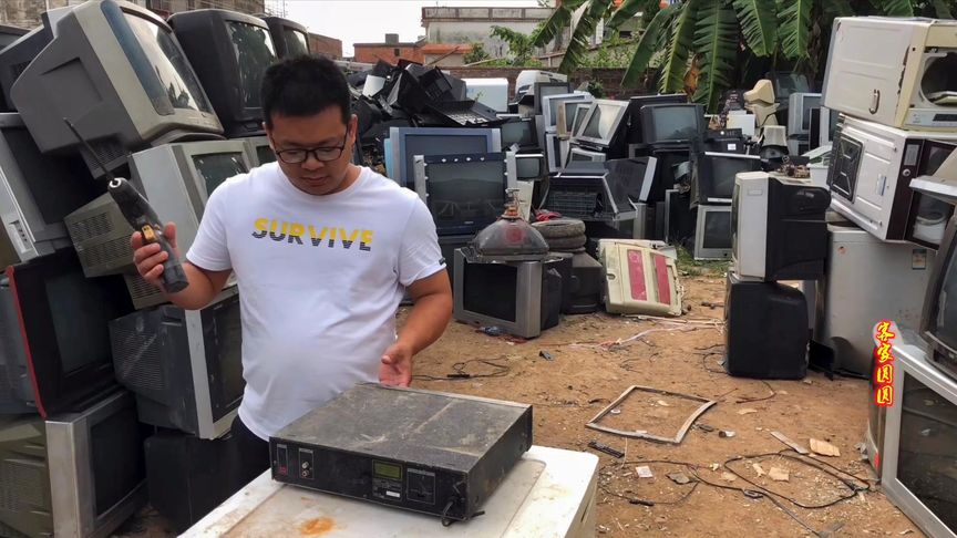 货场捡漏进口CD机,现场拆解激光头,洗洗还能用,丢了多可惜