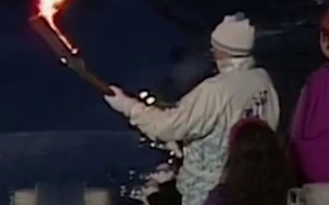 ...年挪威利勒哈默尔冬奥会开幕式,诞生了史上最经典的冬奥会点火仪式