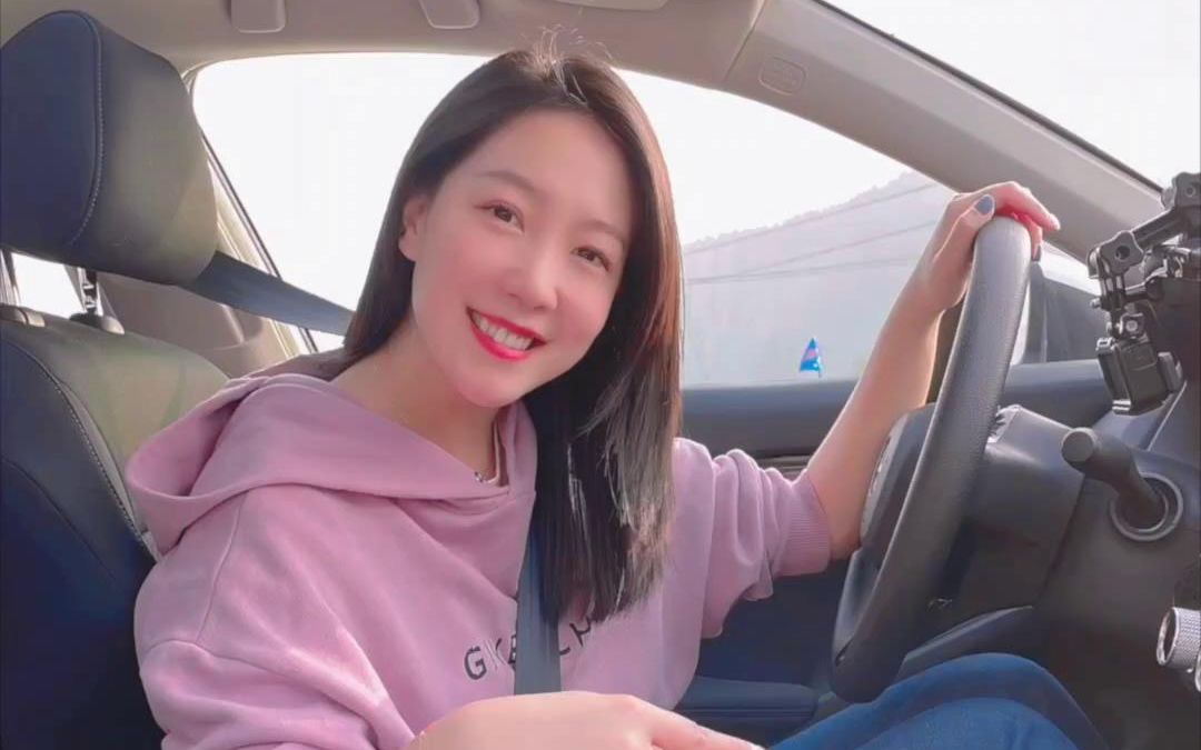 亲身体验手动挡车型,燃起来!