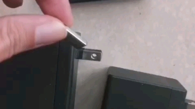上周帮客户修好一台SWITCH主机。昨天又不开机了,充电器拿来一看,...