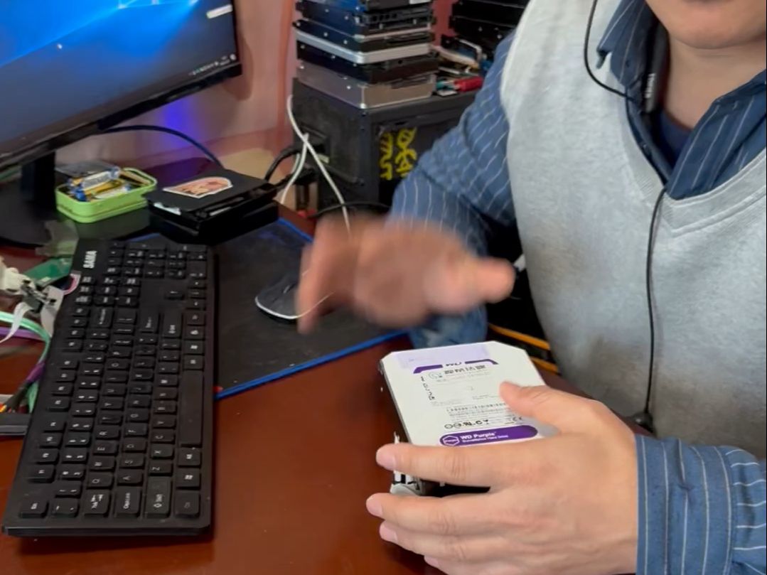 朋友们这种硬盘你们都用错了,有错的赶快去改正吧#开盘数据恢复