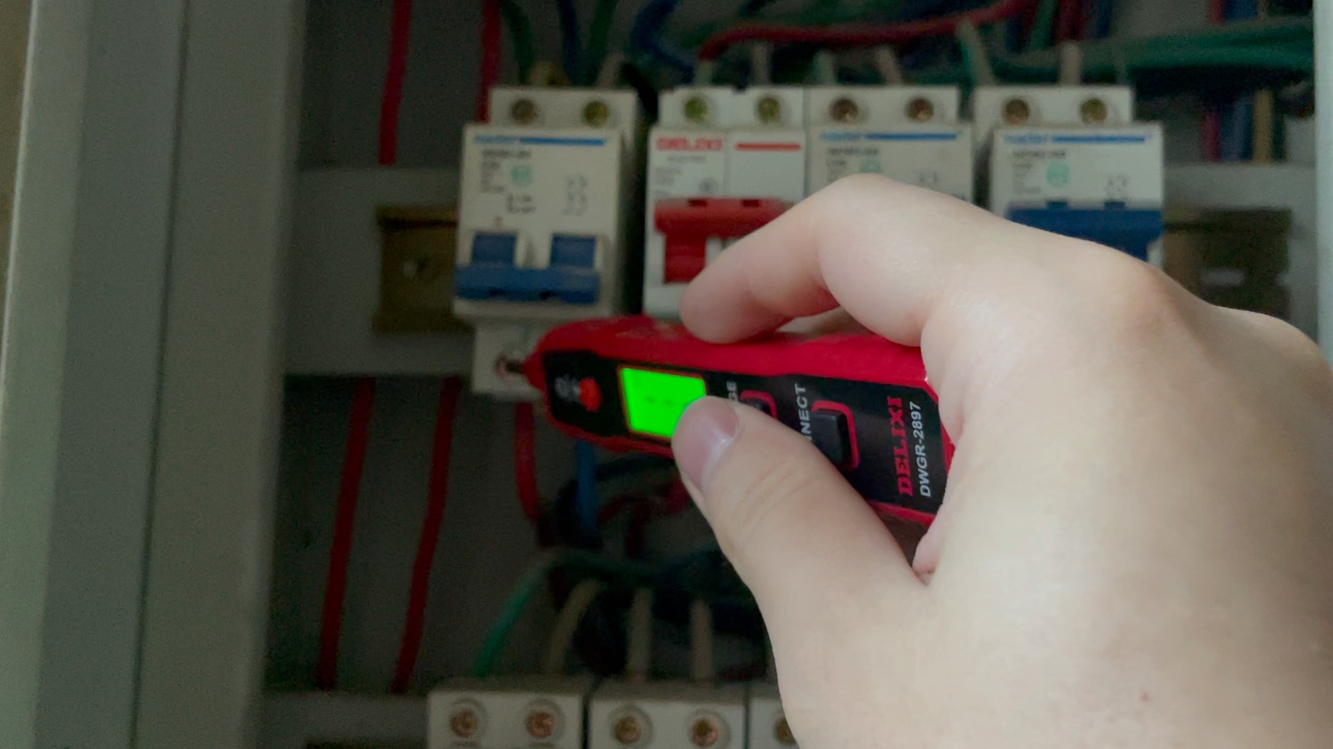 家庭电路检修(下)破案了 找到原因了 by BG9GXM