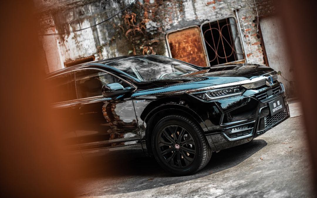 广汽本田皓影 锐·混动 2.0L两驱锐·幻夜版 视频说明书-雨刷操作