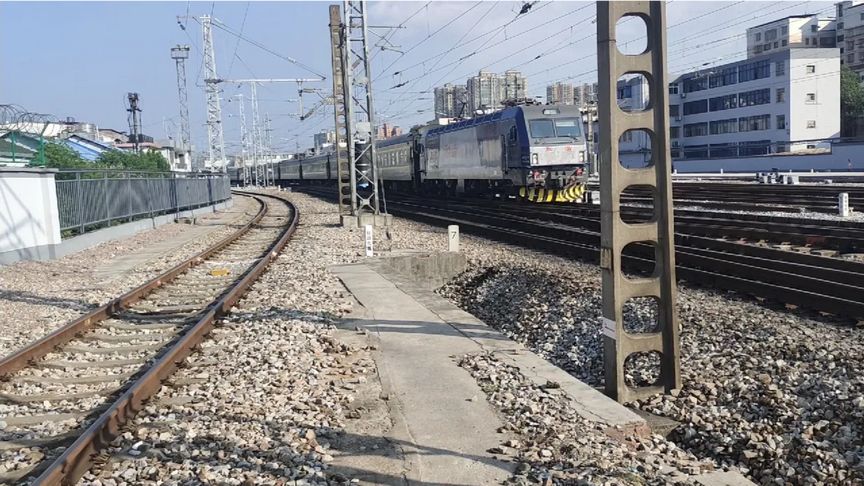 K192次旅客列车广州—成都,