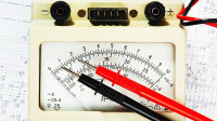 谁说指针万用表很难用?那是技术不够,老师傅教你一招,轻松学会