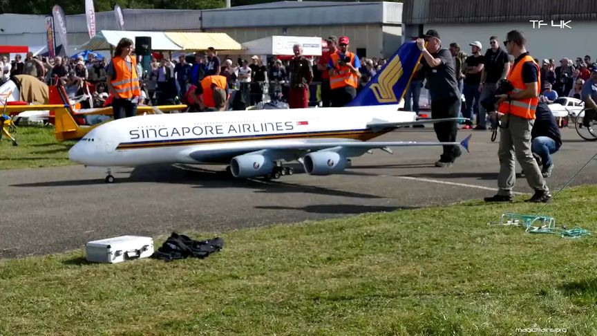 A380模型机,真正土豪的大玩具,起飞那一刻真的是太牛了