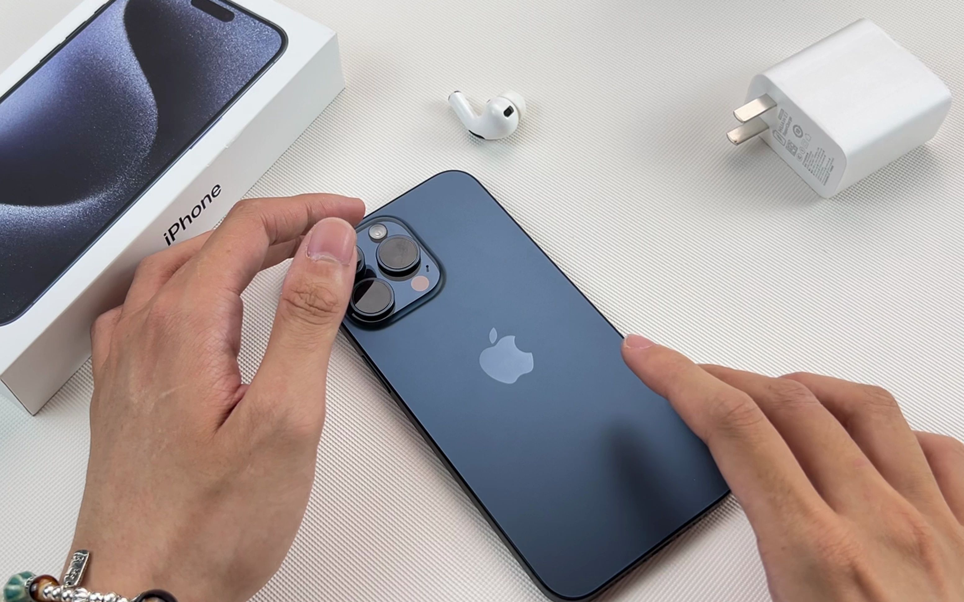 Phone15promax用什么膜呢,钢化膜选购指南!