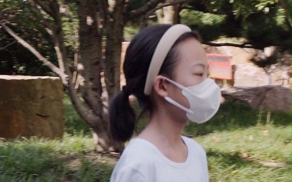 SONY A6300 公园里竖拍人物测试