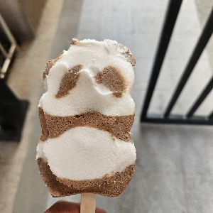 生物老师仝乐 
