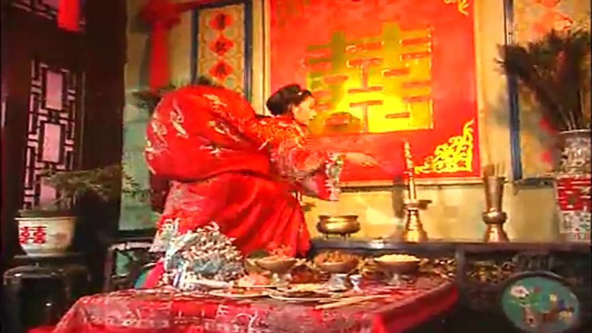 还珠格格 第一部小燕子大闹人家婚礼 01_标清 03
