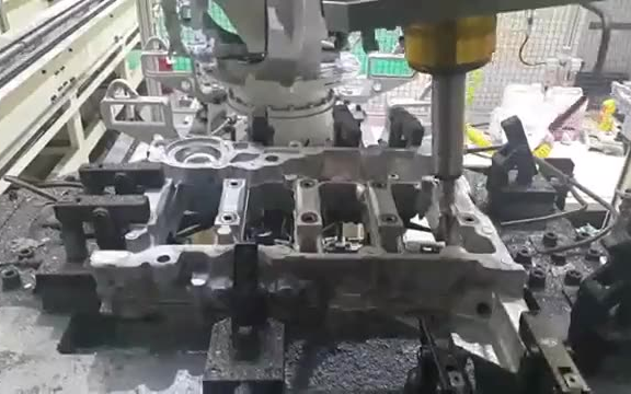 AKS X36 浮动去毛刺刀柄用于机械手加工铸件边角毛刺倒角