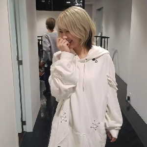 220AkiMi厨