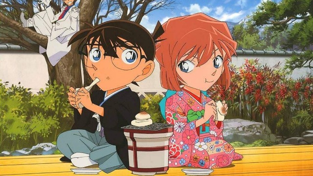 《名侦探柯南》:柯南大危机!真实身份电视播出,黑衣人.