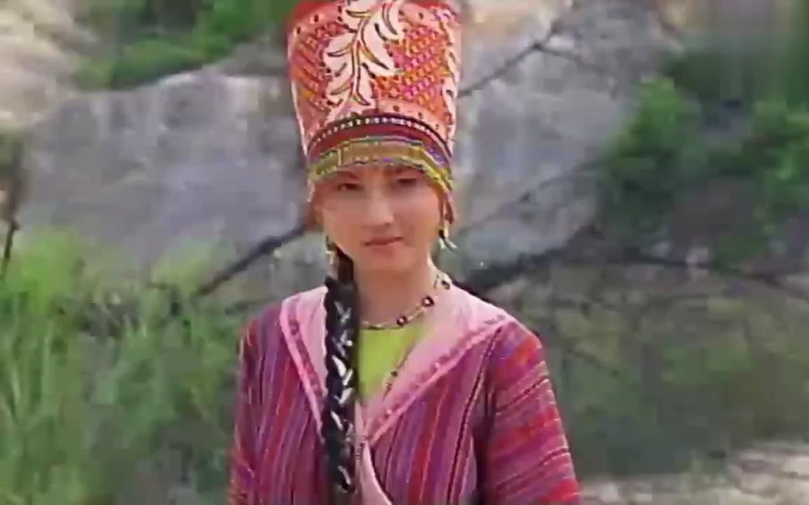 2001年(下集)香港僵尸片周海媚、万绮雯、黎耀祥、元华、苑琼丹S尸...