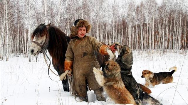 中国最后的狩猎民族用歌唱记录历史?没有文字的民族历史这样记录