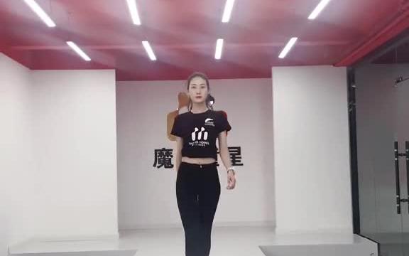 少儿模特基础步伐分解教学 少儿模特