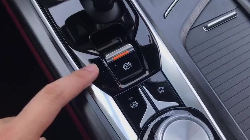 抢鲜看：长安CS75plus中控界面操作功能演示，连屏设计，触摸按键