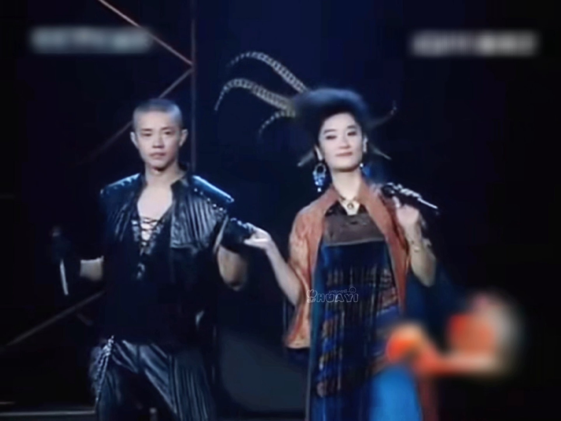 早期-凤凰传奇《我和草原有个约定》(超甜版)