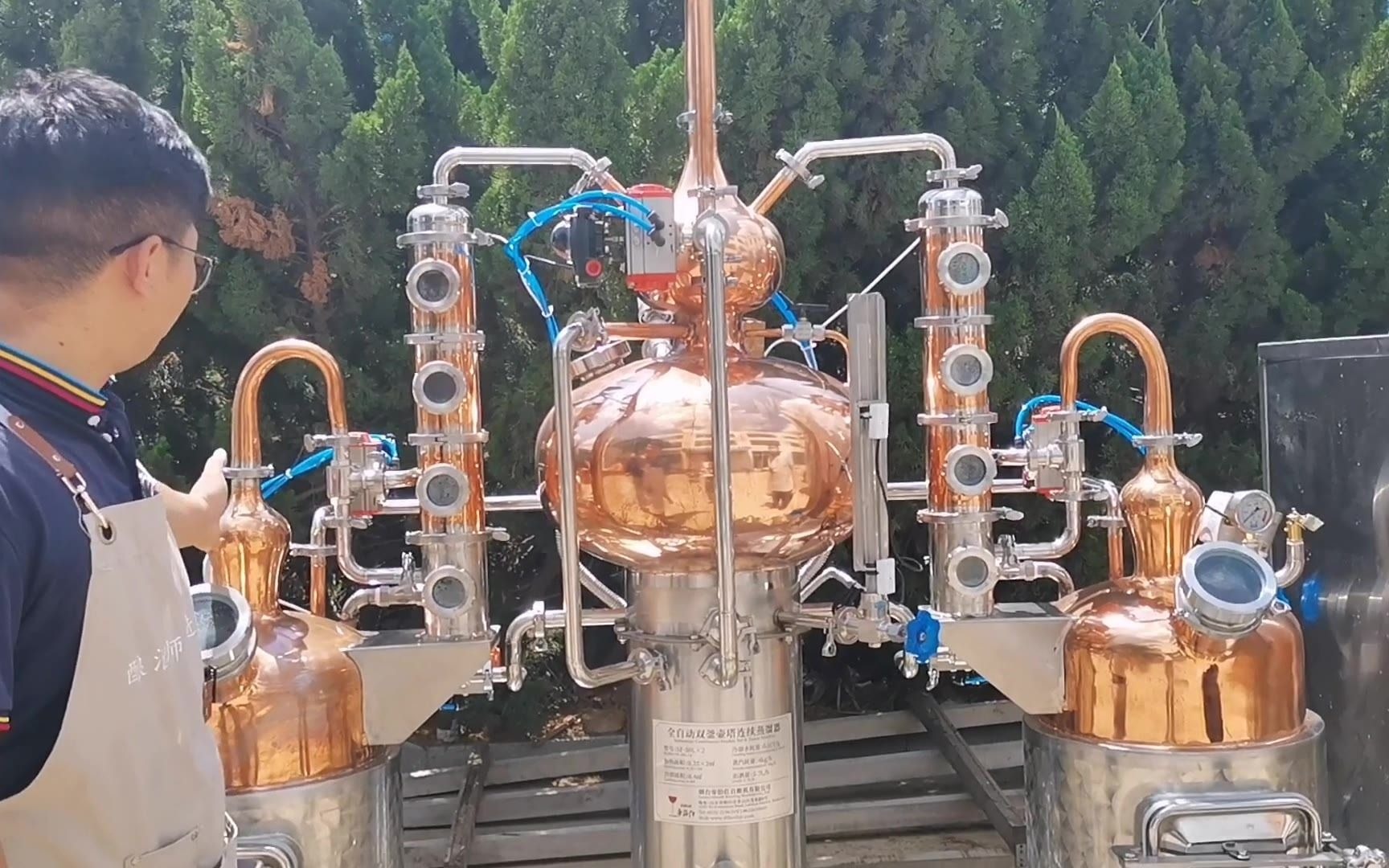 解放双手的一款酿酒蒸馏设备,全自动壶塔结合蒸馏器