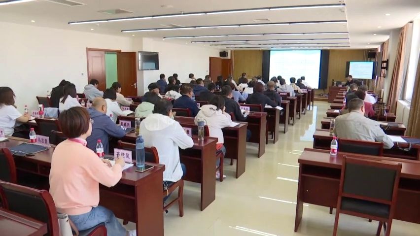 花园乡2020年财经法规及农村财务管理警示案例教育培训会