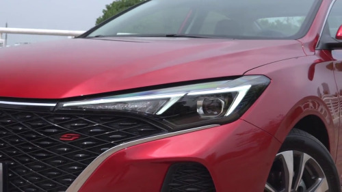 有颜值又有内涵!长安逸动PLUS试驾评测