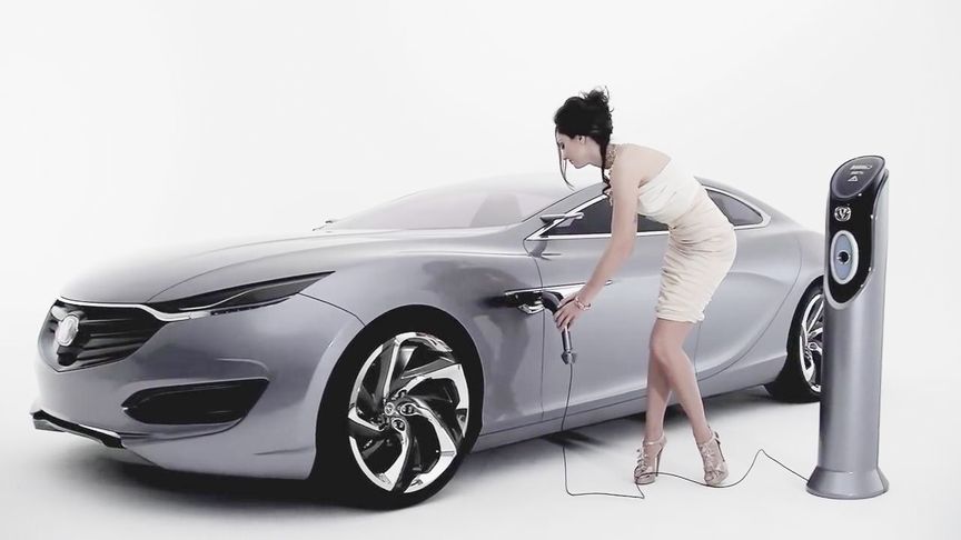 15万起售价,长安混动神车!颜值帅到没朋友