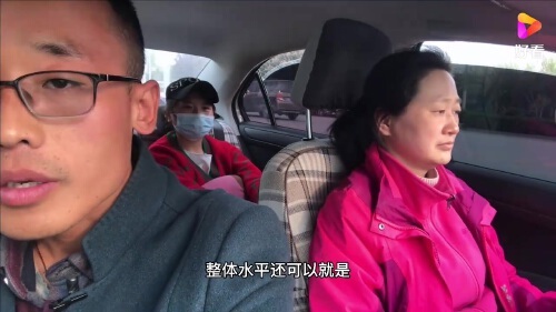 实拍"中年大姐",科目三考场模拟考试,看看到底有多笨,真搞笑