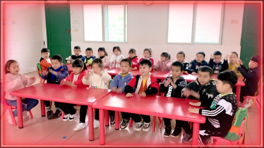 幼儿园桌面节奏律动游戏