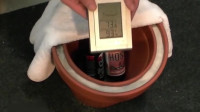 自制不用电的电冰箱,温度降温30度,原理好简单!