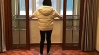 ...平开推拉门,钢化玻璃厨房,阳台门,安装好的视频,家里装修该怎么选?
