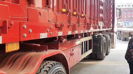 重型厢式半挂车,拉煤选它挺好用