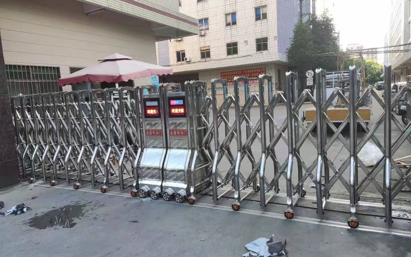 金盛电动门无轨不锈钢电动伸缩门安装教程厂家价格批发安装量大从优