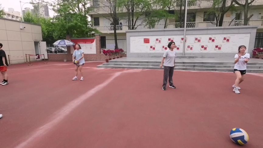 气排球#记录校园时光 捧球练习#生命在于运动一起锻炼吧