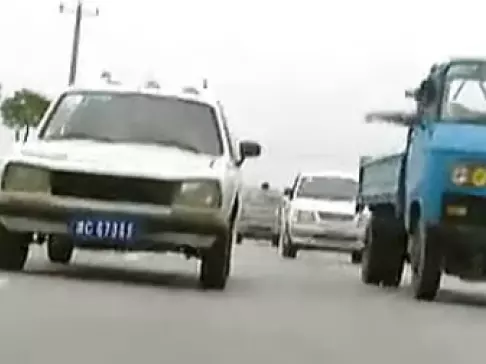 血的教训——道路交通事故纪实系列片(十)rm_标清