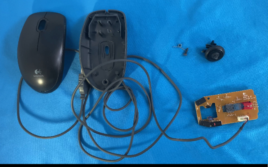 【笨手笨脚】拆解鼠标4k超高清视频(罗技Logitech)