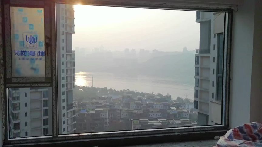 做门窗一定要多那么点预算选择超白玻璃!#系统门窗 #大玻璃