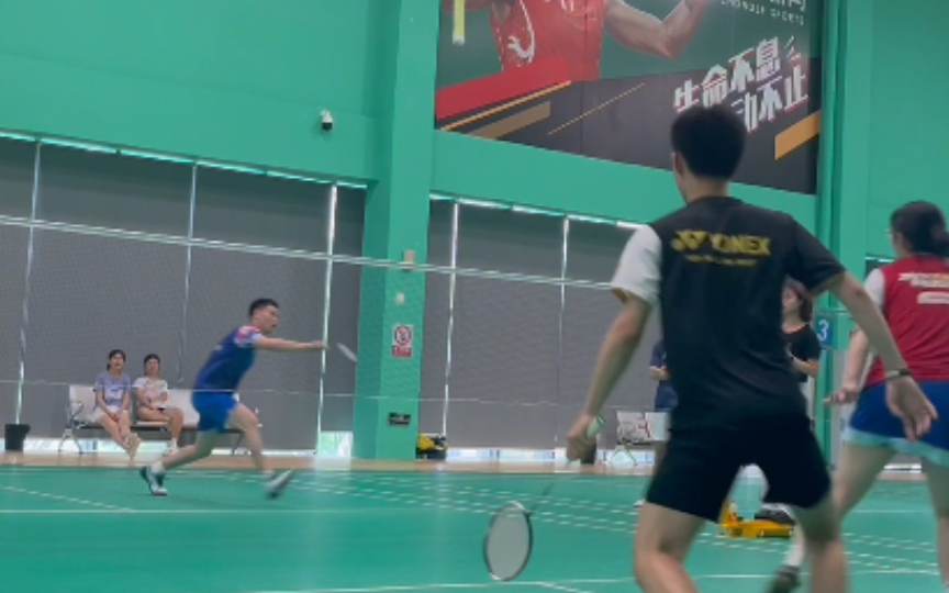 混双-来偷学教练的假放真推技术!这网前做球能力比我可好太多了