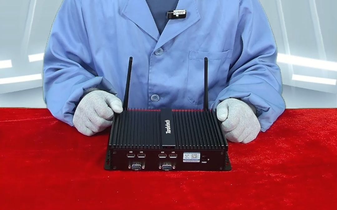 数字工厂4K高清主机MPC-1405