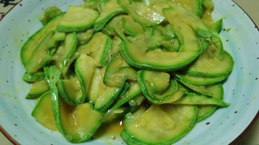 风之食谱《清炒菜瓜》每日家常菜,简单美味