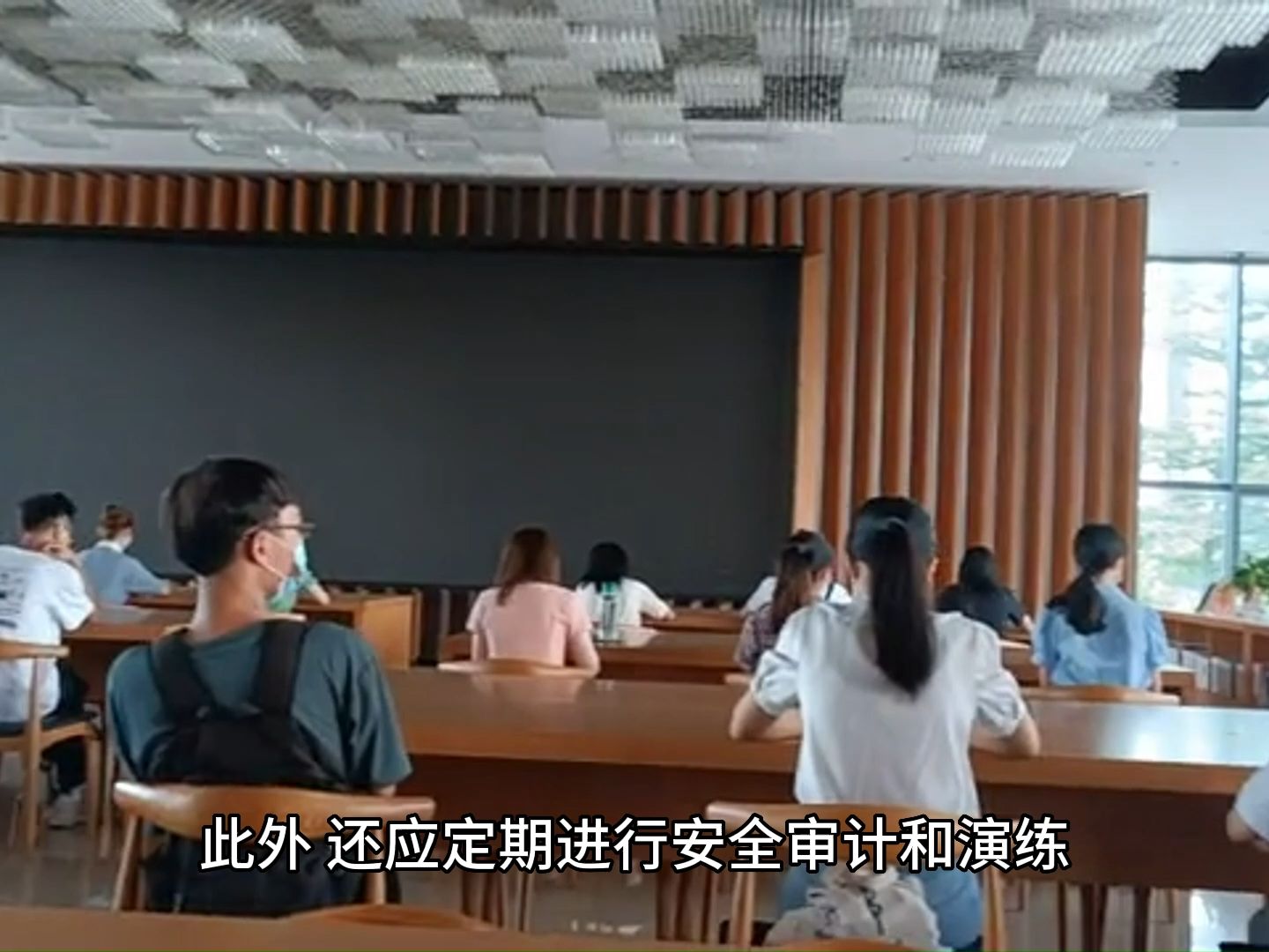 应对数据中心服务器遭受攻击的策略