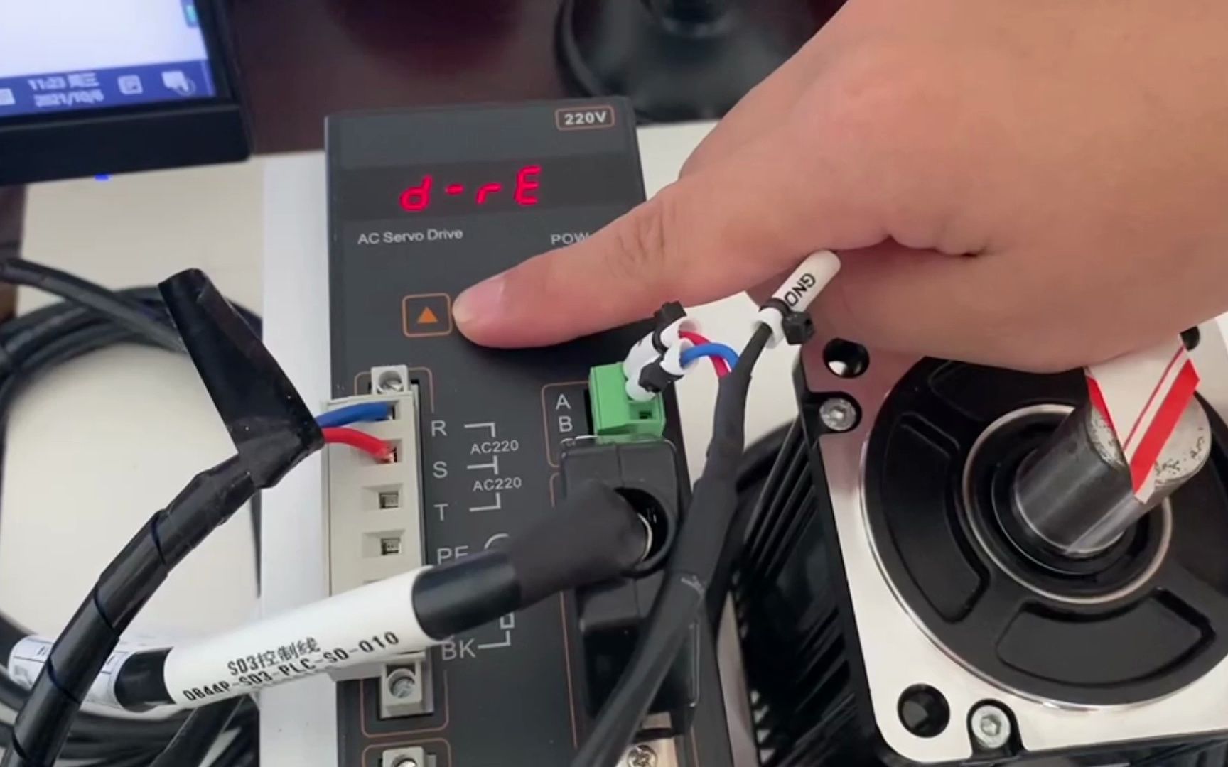 中文PLC-PLC通过485读取绝对位置伺服电机的值并清零