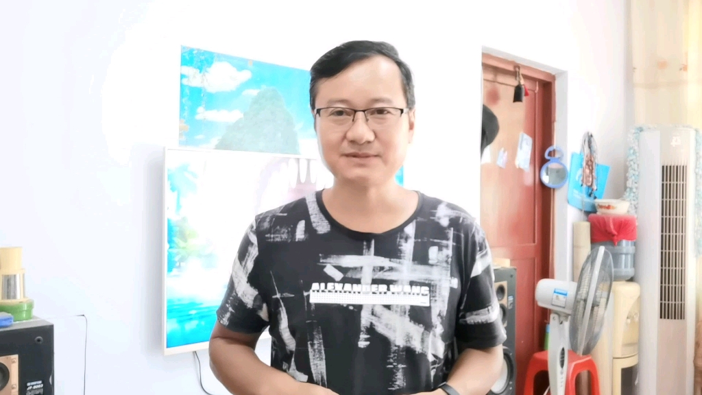 智能电视机上的直播软件,没多久就不能观看了,有没有可长期用的