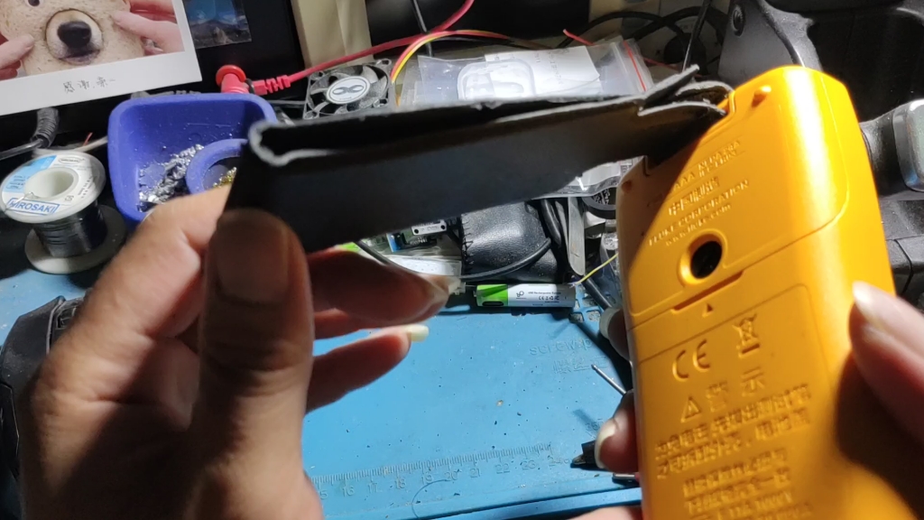 fluke107 低端小巧的入门级万用表