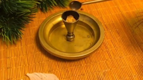 这是我们中国的传统文化,现在市面上不多见了,沉香现在也涨价了
