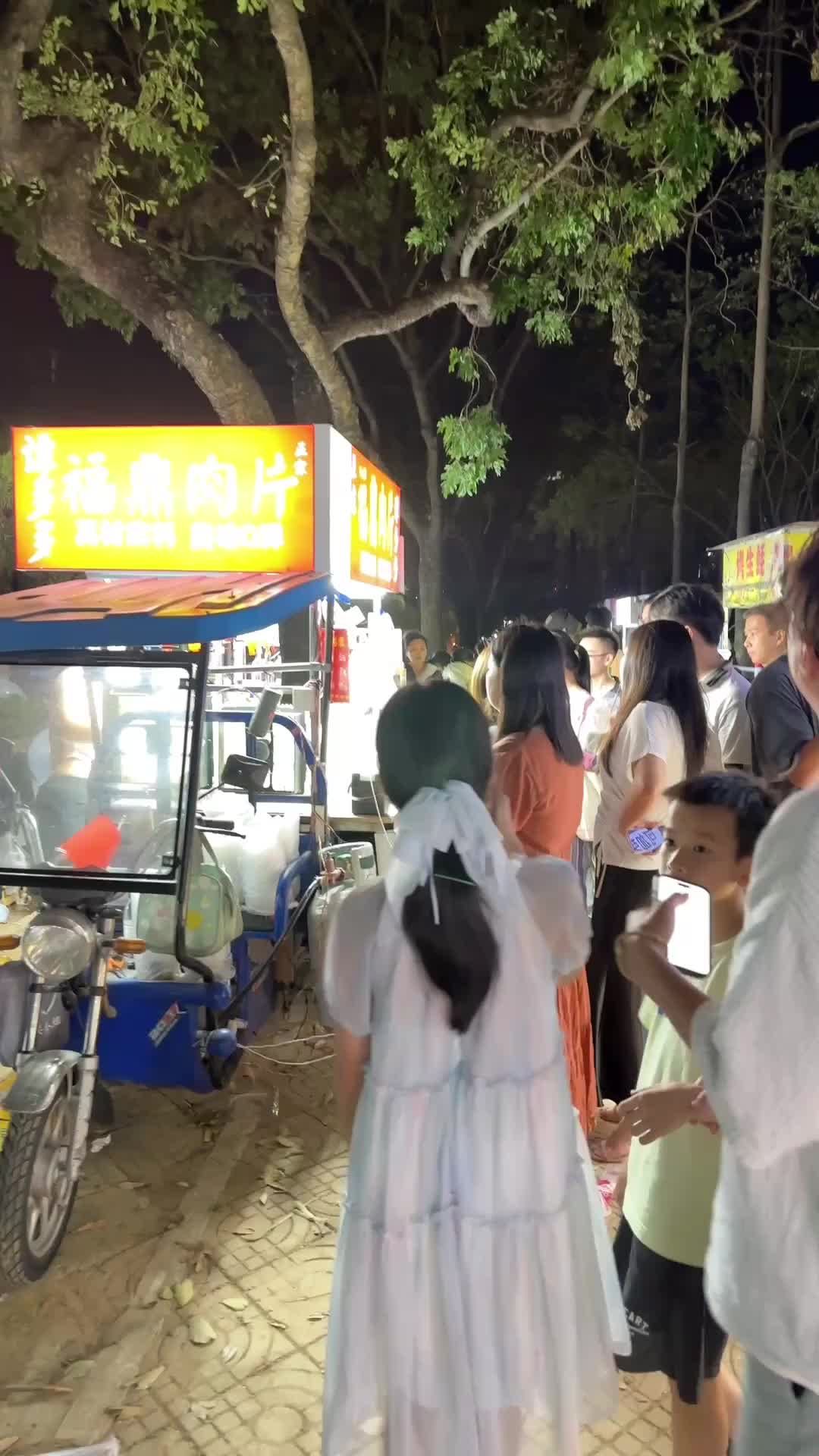 假期快乐吖,时间过的好快,又要到中秋了,我家宝子顾客在外地回来说要...